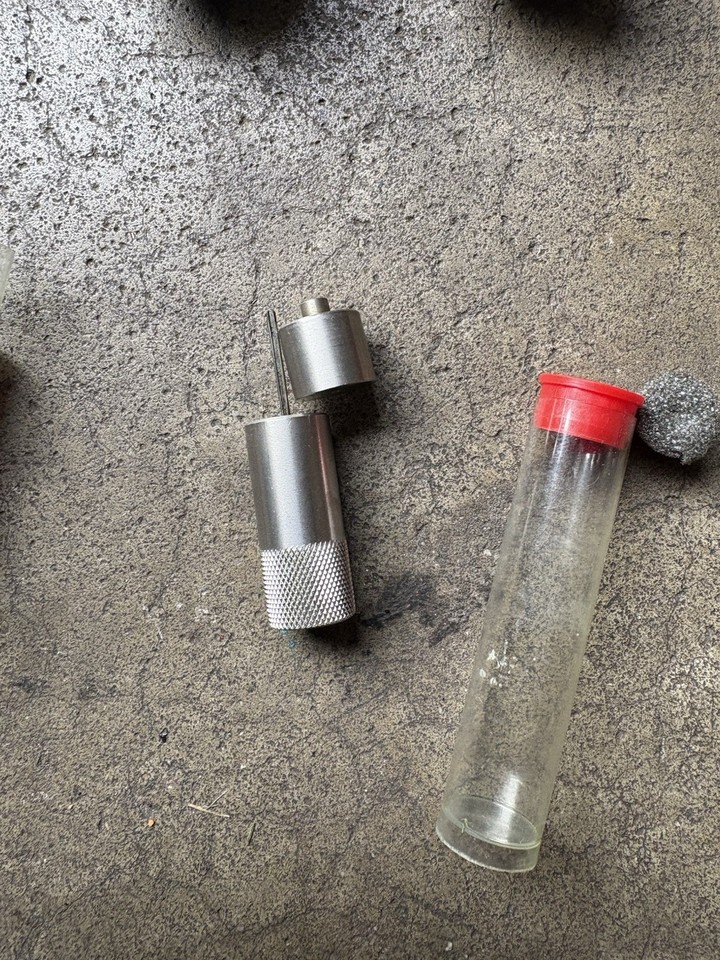 LE Wilson Reloading Case Trimmer With Extras | eBay