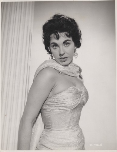 Pauline Stroud (1958)⭐🎬 Hollywood beauty - Cheesecake Bare Shoulder ...