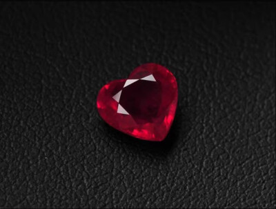 8mm Heart Shaped Crystal Carbuncle Gems Barklyite Ruby Stone Gemstone ...