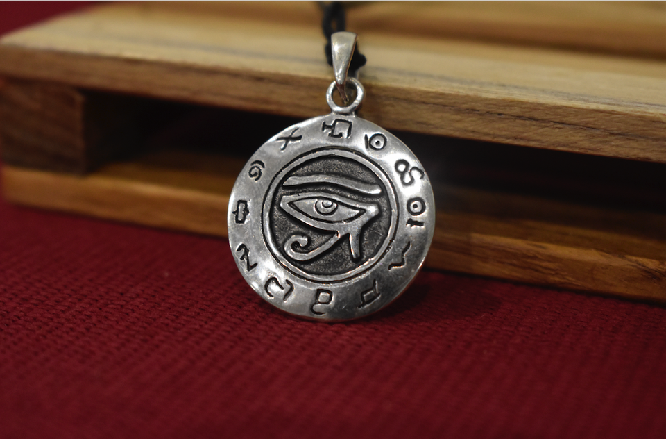 Egyptian Eye of Ra Horus Silver Pewter Gold Brass Charm Necklace ...