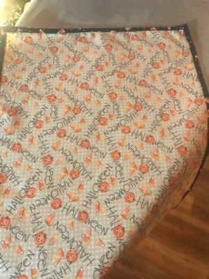 Custom-made w/Longaberger HAPPY HALLOWEEN fabric w/contrast bind Table ...