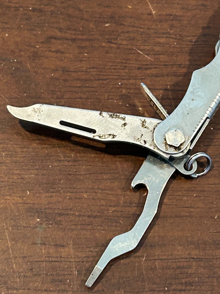 SOG CROSSGRIP SMALL MULTI TOOL PLIERS KNIFE & Leather Pouch C1039 | eBay