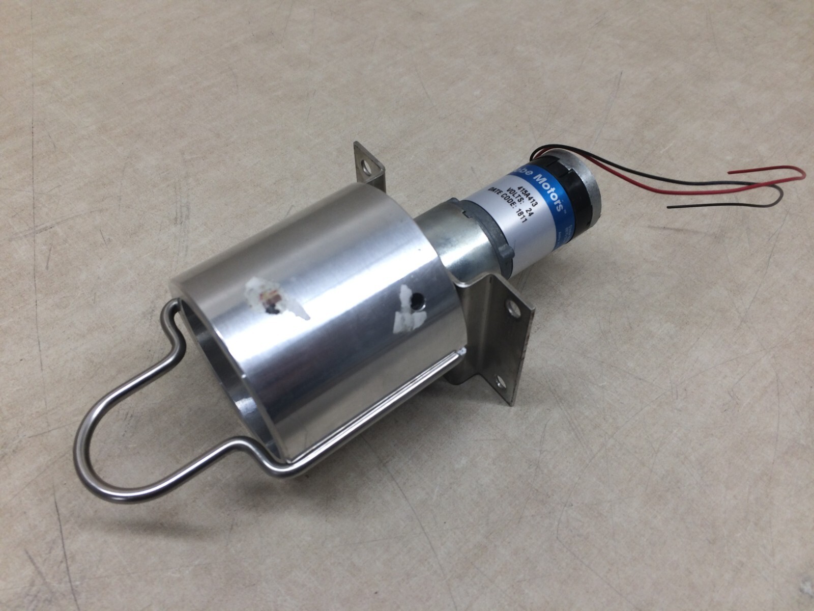 Globe Motors 415A413 24V Servo Label Reel | eBay