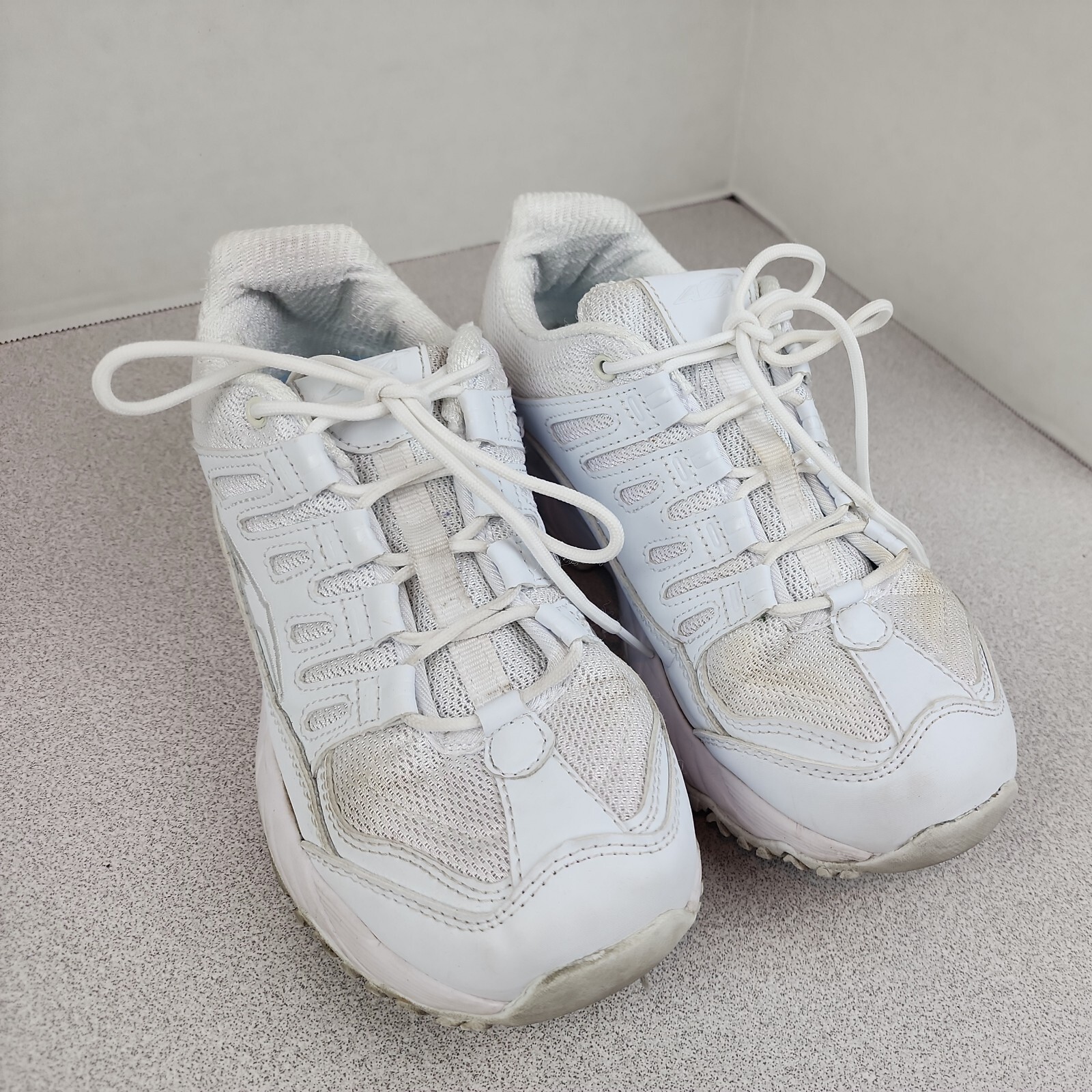 Women's AVIA White Athletic Shoes - 36159635 - Size 8W. Memory foam | eBay