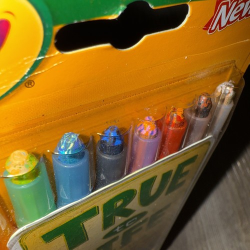 SUPER RARE 2007 HTF Crayola True To Life Crayons Tri-color Tips New Old ...
