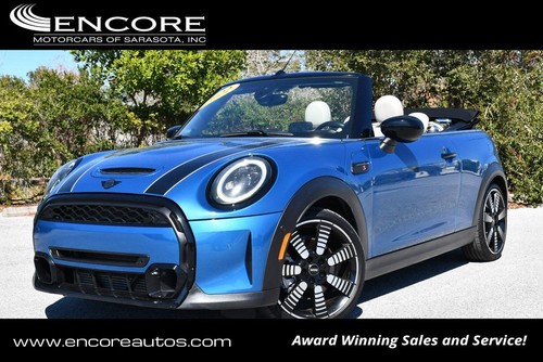 2022 Mini Cooper W/Iconic Trim Package and Touch Screen Navigation Plus ...