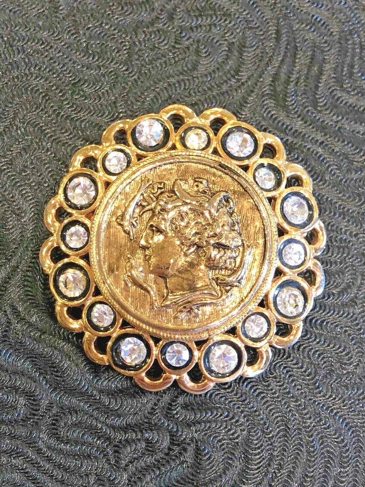 VINTAGE SIGNED CRAFT MEDALLION BROOCH | eBay