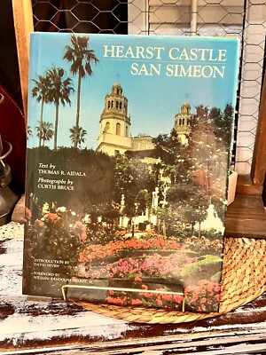 Hearst Castle, San Simeon by Thomas R. Aidala, 1984, 1st edition, HC/DC ...