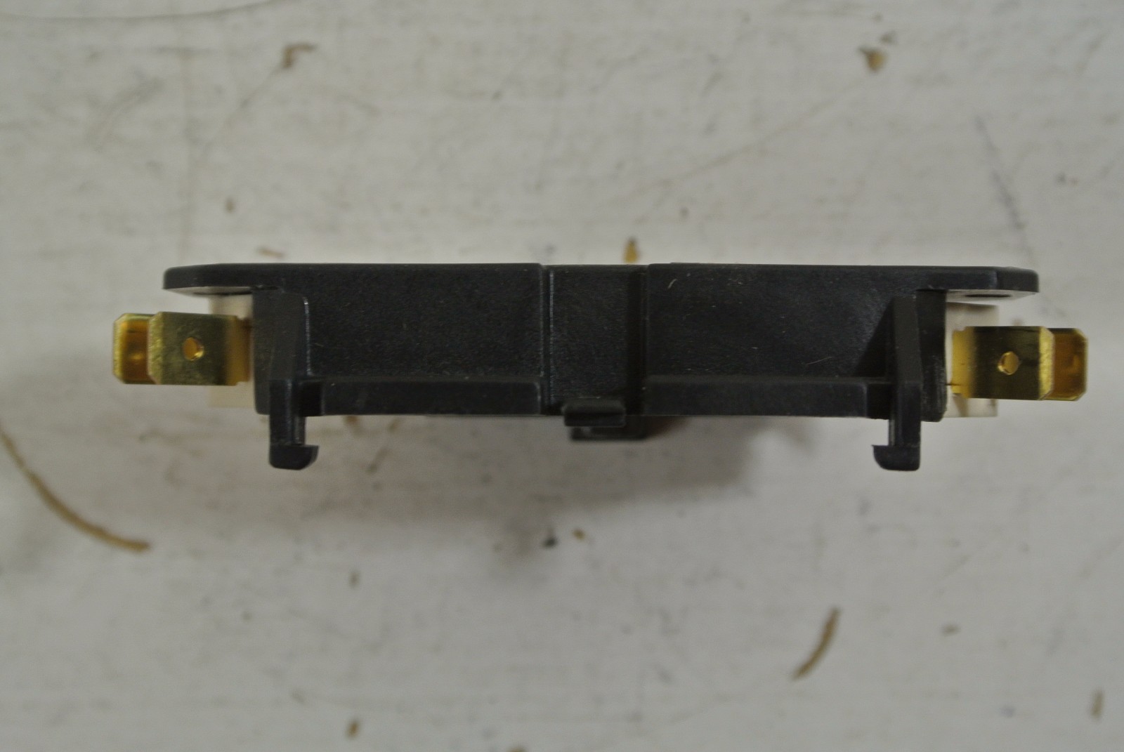 Eaton Auxiliary Contactor snap switch Cat: C320SNP22 | eBay