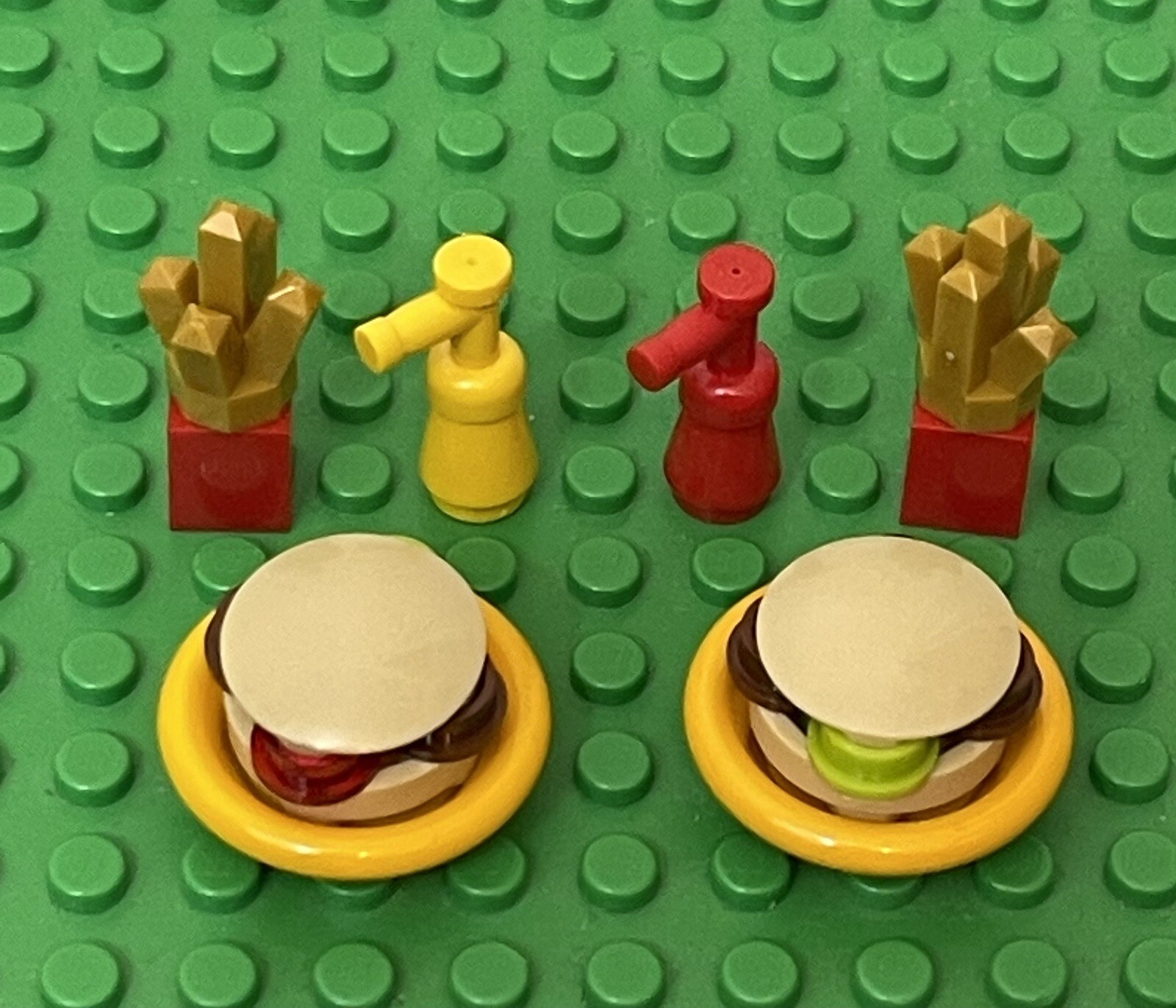 Lego City Mini Figures Fast Food,2 hamburger,2 fries,2 Dinner Plate ...