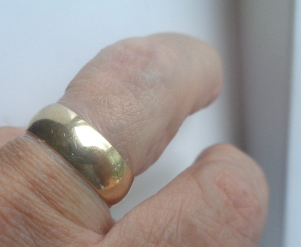 Yellow Gold Wedding Ring Band 9ct Vintage c1990s Sheffield size U to V ...
