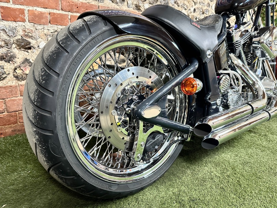 2004 Vengeance Chopper Motorcycle - SOFTAIL - 1,226 MILES - S&S - SOLD ...