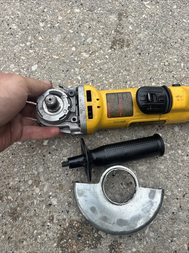 DEWALT 4-1/2" Wheel Diam, 12000 RPM, Corded Angle Grinder DWE4012 | eBay