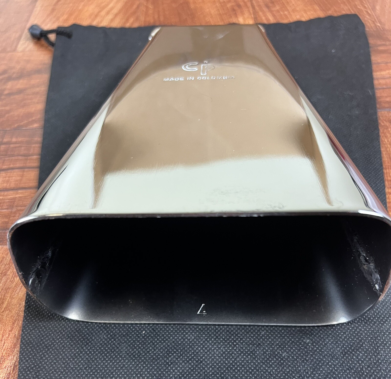 Handheld Cowbell + Bag. Colombian Percussion, Polished Chrome Medium ...