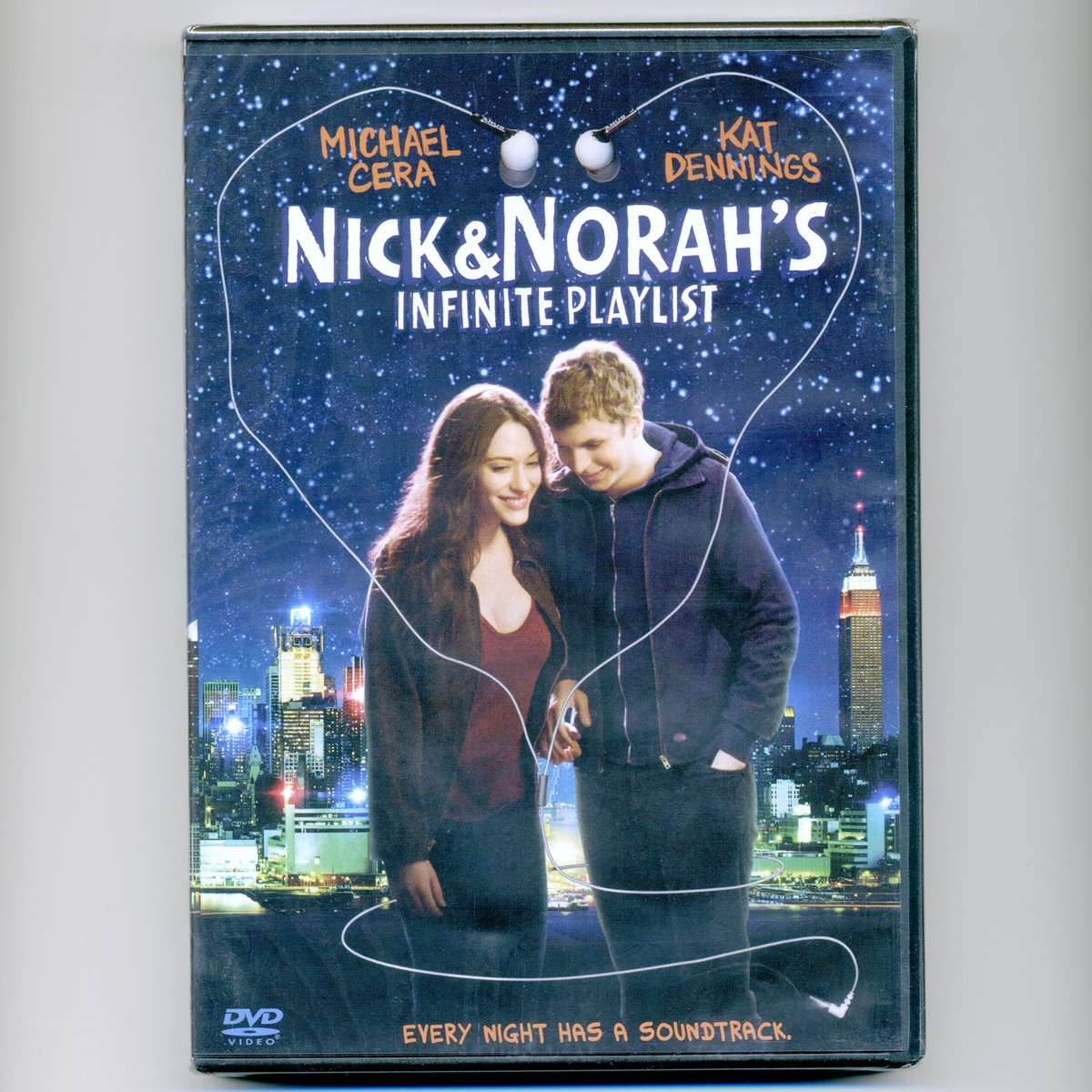 Kat Dennings E Michael Cera WTSP's Joe Gumm Interviews Beth Behrs