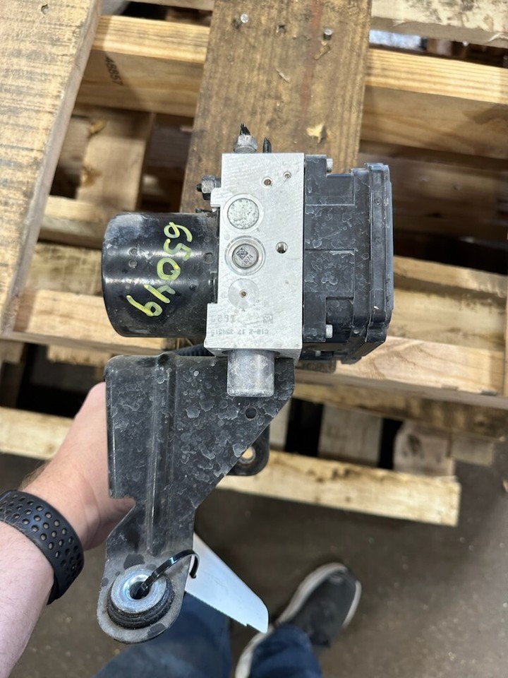 2017-2020 Dodge Truck Ram 1500 ABS Ant-lock Brake Pump Module Assembly ...