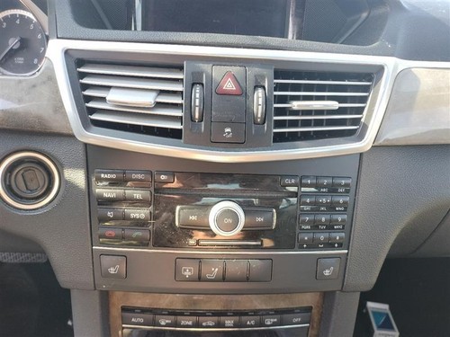 2010-2011 Mercedes E350 Audio Equipment Radio Receiver Satellite ...