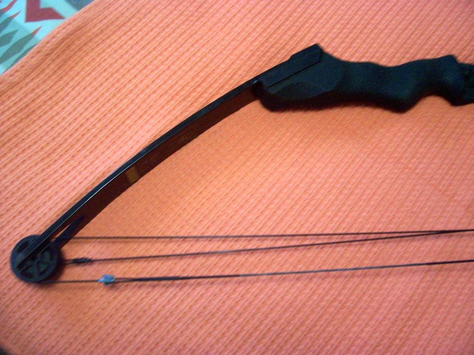 Rare Browning "BLACK KNIGHT" Compound Bow - 28"-30"/50-60lb/50% ...