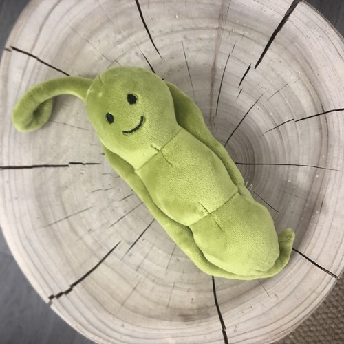 Jellycat VIVACIOUS PEA Pod Soft Plush Toy CUTE Stuffed Veggie Vegetable ...