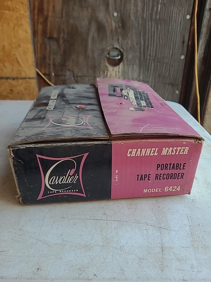 CHANNEL MASTER MODEL 6424 Portable Reel To Reel Tape Recorder w/mic ...