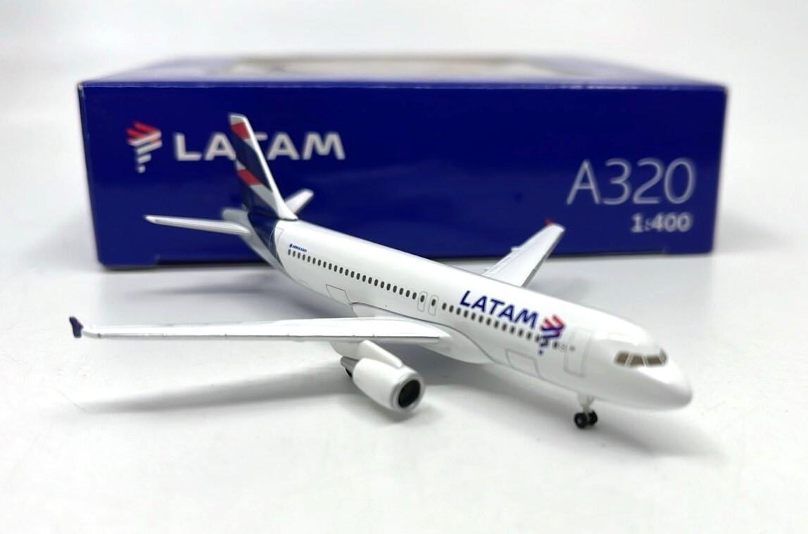 Hogan Wings 40120, LATAM Airlines, Airbus A320, 1:400 | eBay