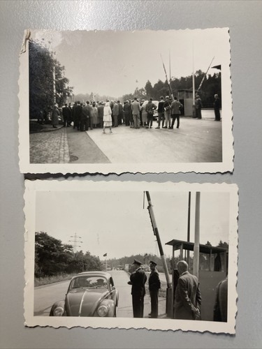 ~1960 2x Foto innerdt Grenze ? Berlin ? Grenzposten VW Käfer Auto ...