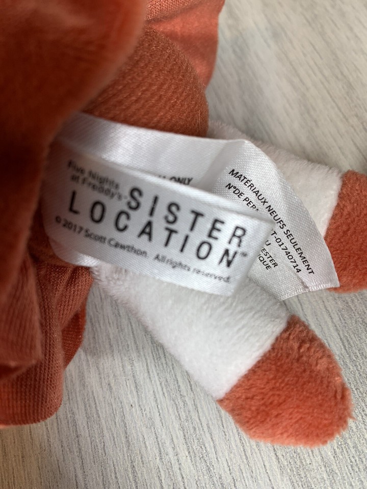 FNAF five nights at freddys plush Hand Puppet Funko lot 8 & Poster ...