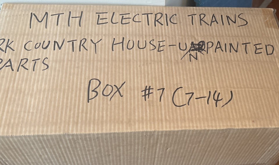 MTH RK Country House Unpainted 45 Pcs From MTH Warehouse With Plactic ...