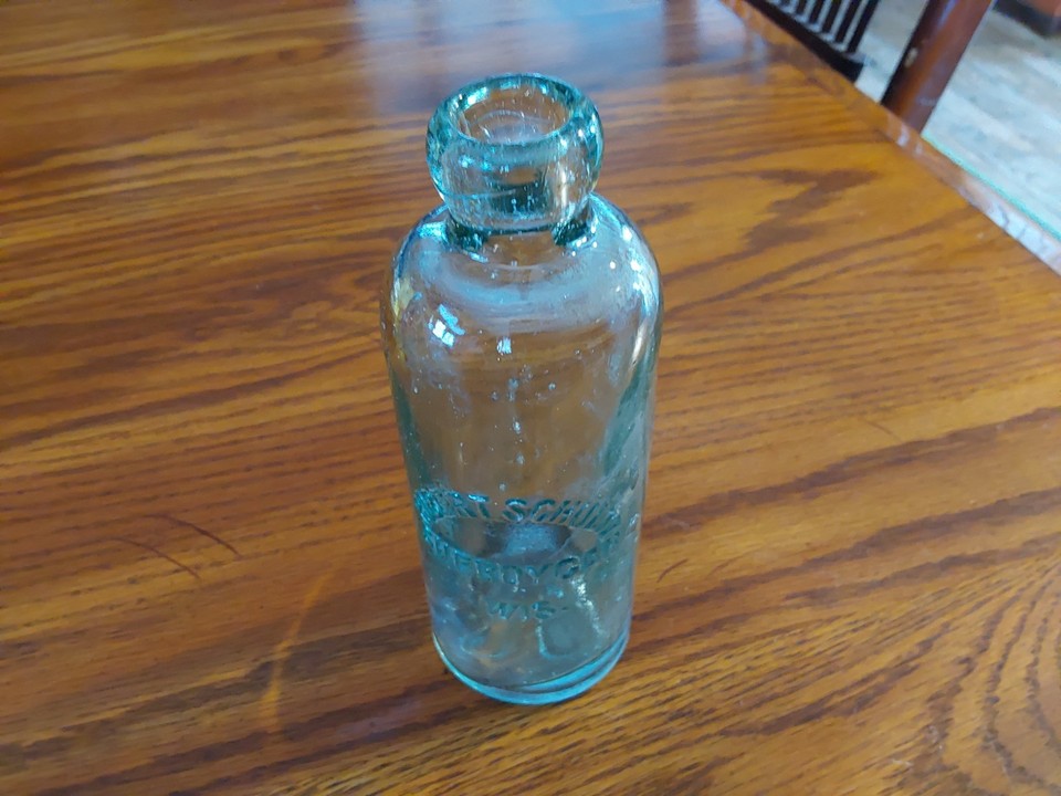 Robert Schultz Sheboygan WIS Hutchinson Bottle Blob Top | eBay