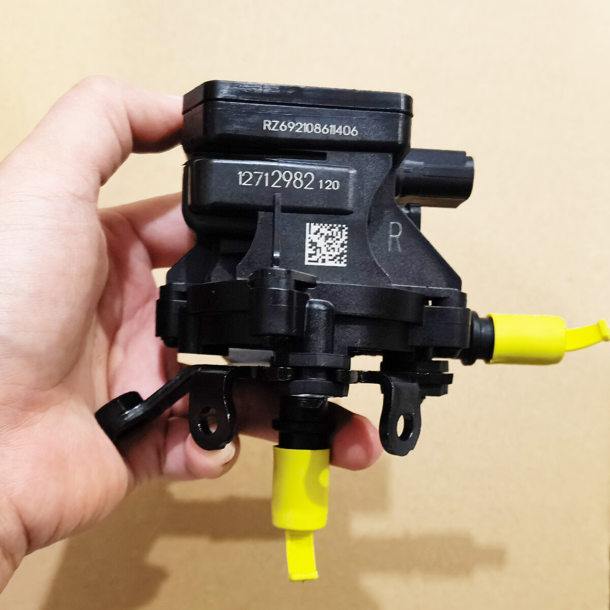 OEM New Vapor Canister Purge Pump FOR ENCOR ,ENVISION, ACADIA SILVERADO ...