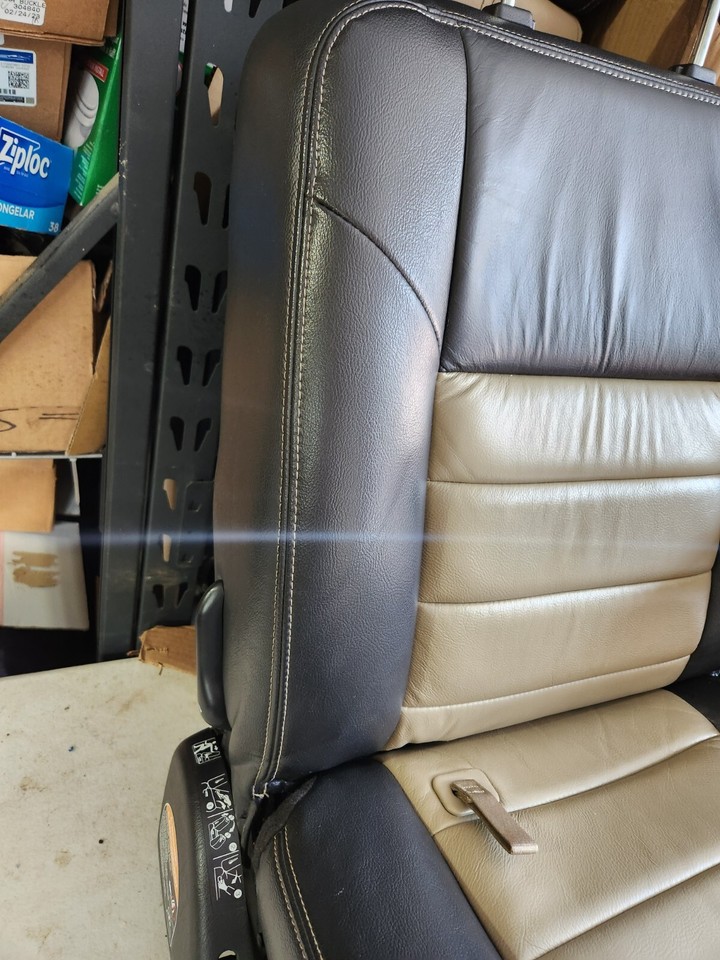 2005 Ford Excursion Eddie Bauer Second Row Bucket Seat Set | Left ...