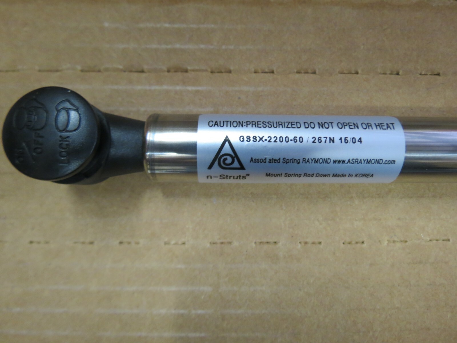 RAYMOND SPD GSSX STAINLESS STEEL GAS SPRING 17"EXTENDED LENGTH 60 PSI ...