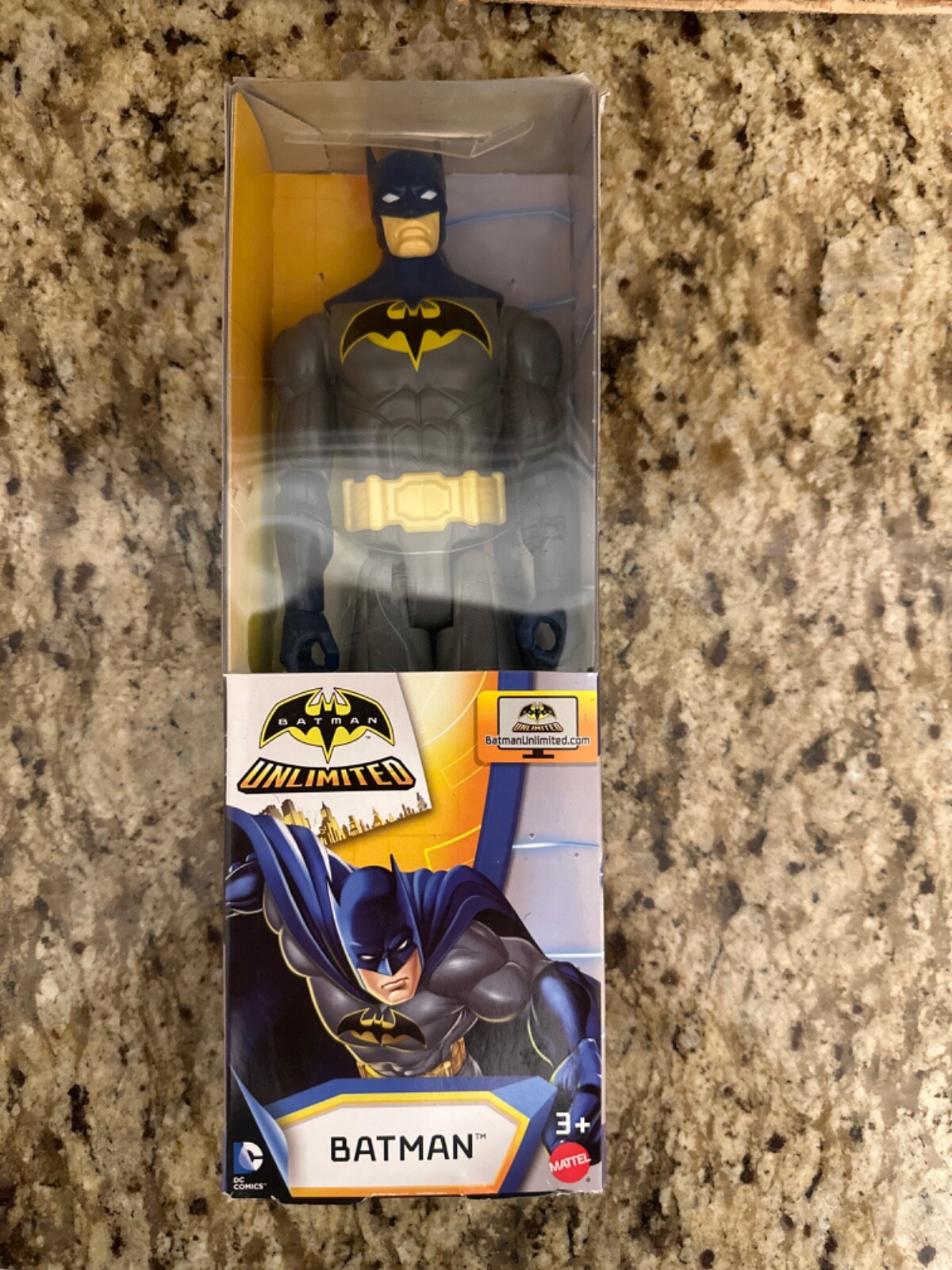 DC Comics Batman Unlimited Posable Action Figure Black Cape Age 3 & Up ...