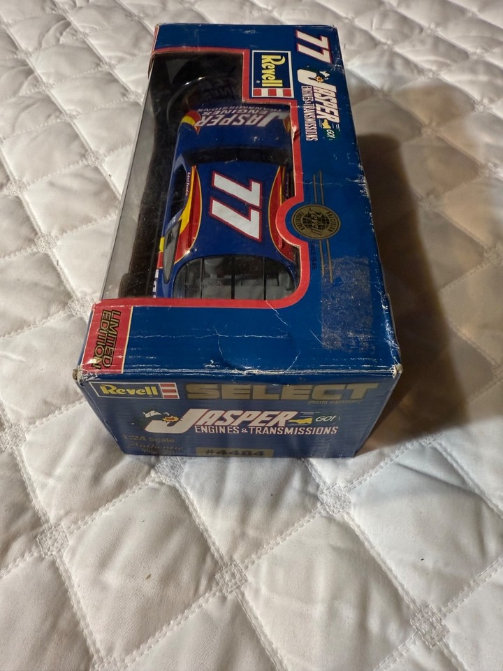 REVELL SELECT LIMITED EDITION #77 ROBERT PRESSLEY JASPER ENGINES ...