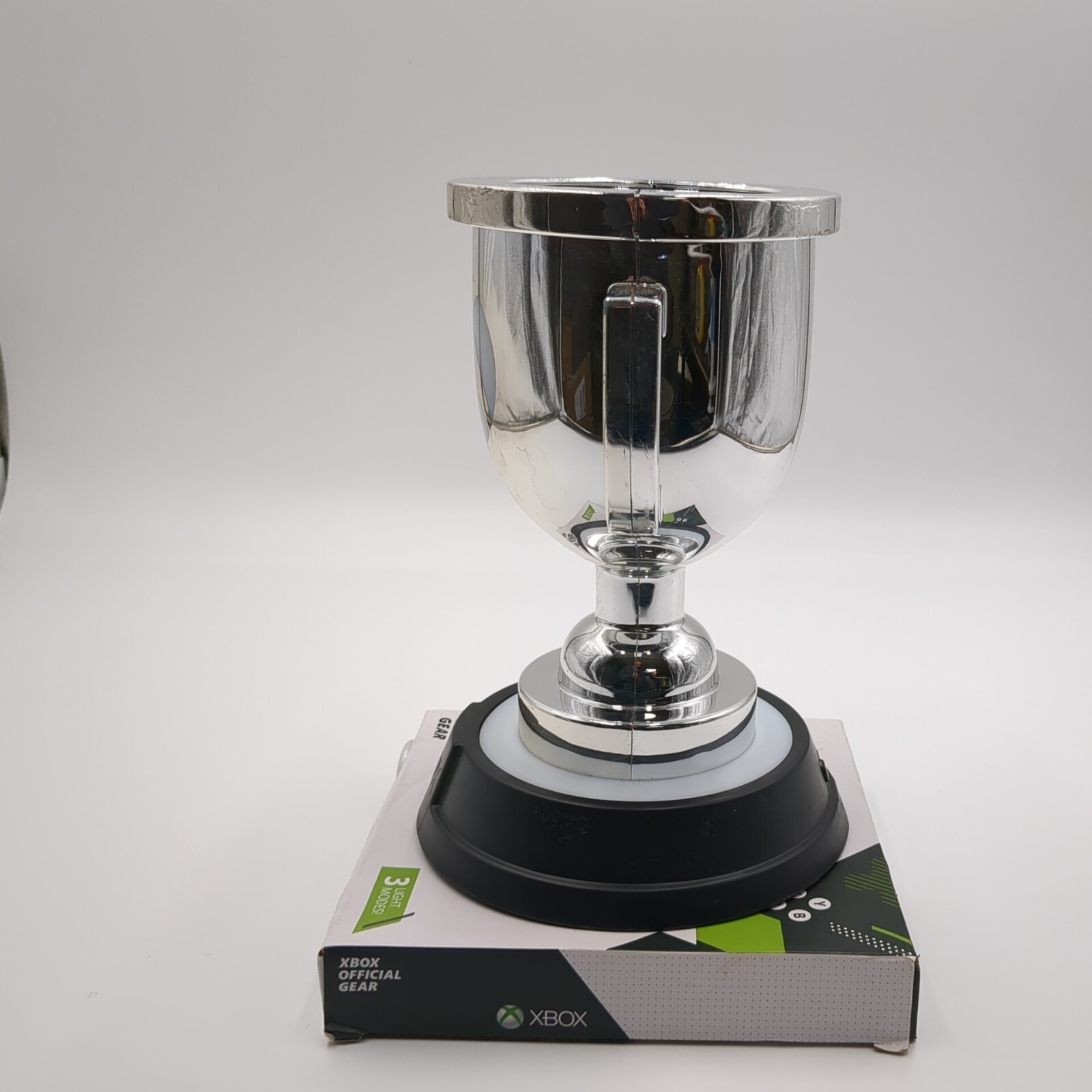 Xbox Trophy LED Collectible Light - Tested 3 Different Light Patterns ...
