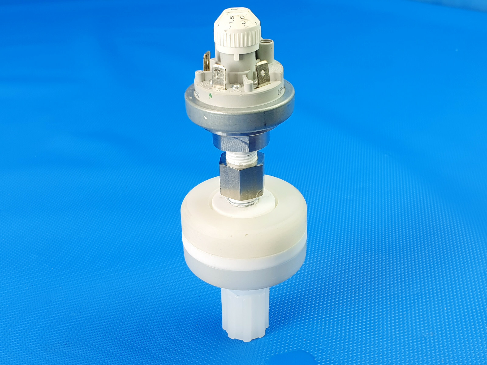 Beck Typ 901 Regelbarer DSP-D02SV Druck- und Vakuumschalter | eBay