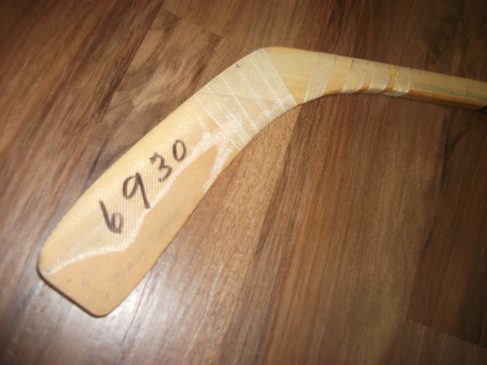 VINTAGE GAME USED MIKE POLICH NORTHLAND HOCKEY STICK 1970'S ARCHIVES ...