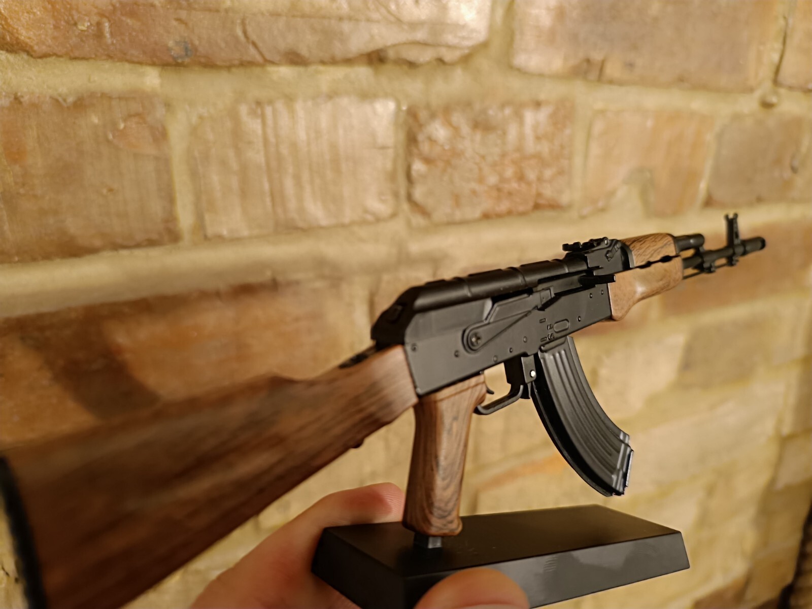 Miniature AK47 Model Black 1:3 Scale Die Cast Metal Build Kit Gift For ...