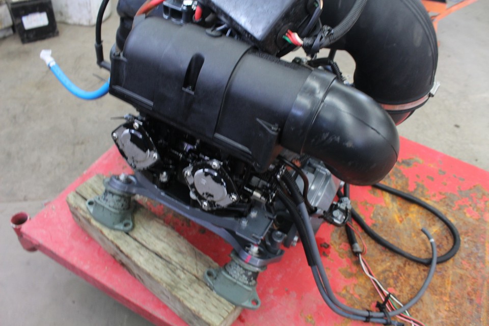 1995 YAMAHA WAVE RAIDER 700 Motor Engine With Carbs Ignition Exhaust | eBay