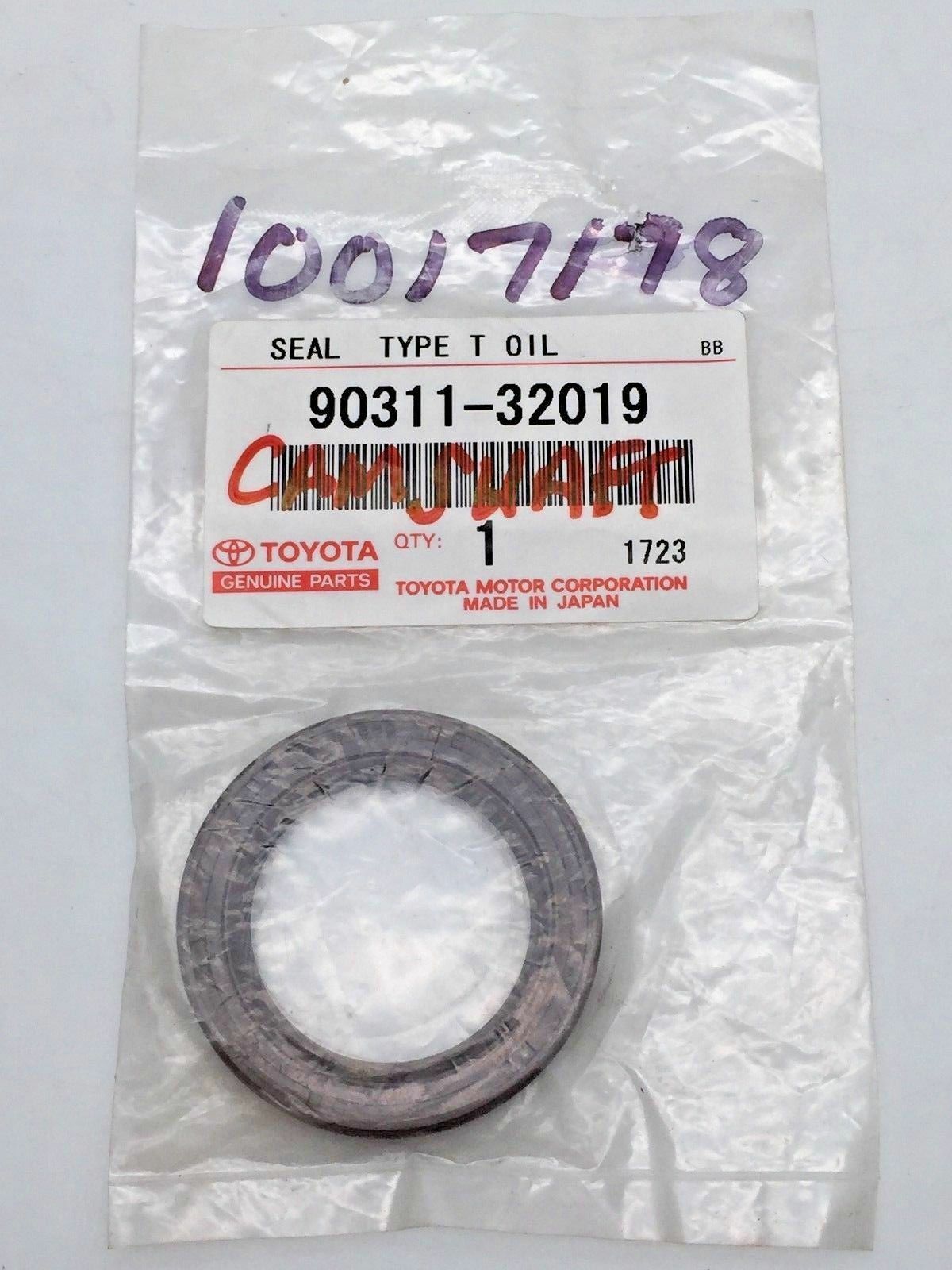 Toyota 90311-32019 Oil Seal Retainer No.2 Type T Engine Cam Shaft ...