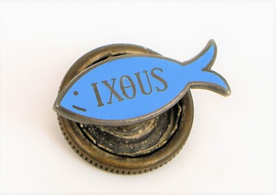 VINTAGE STERLING SILVER SMALL JESUS FISH GREEN LETTERS BLUE ENAMEL PIN ...