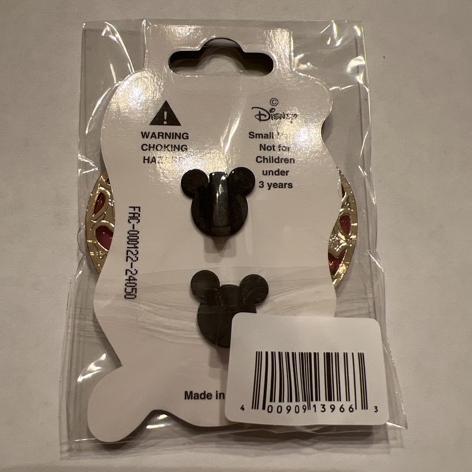 Disney DSSH Valentine’s Day Heart Pin - Dumbo - LE 400 | eBay