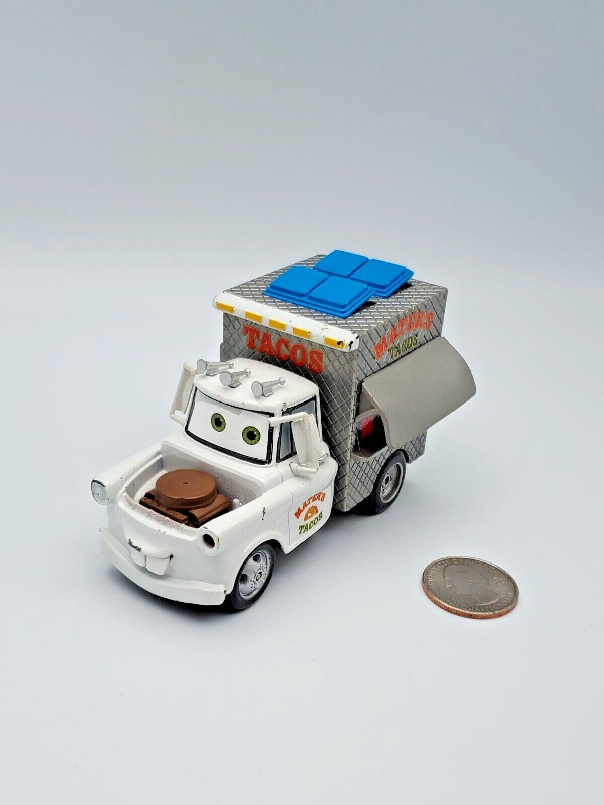 Disney Store TACO TRUCK MATER from CARS 2 With Display Case 1:43 Scale