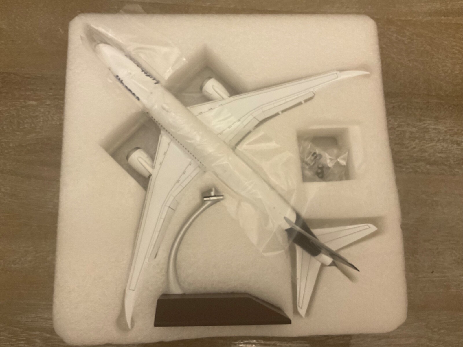 Gemini Jets 1:200 Lufthansa B787-9 Flaps Extended | eBay