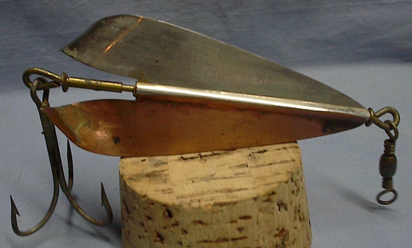 PFLUEGER FISHING LURE 2/0 ARROW HEAD McMURRAY WITH BULLDOG SPOON 4 ...