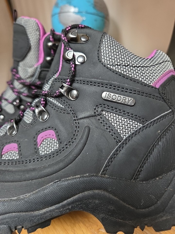 Ladies Mountain Warehouse Isodry Walking Boots Black/Purple Sz UK 5 ...