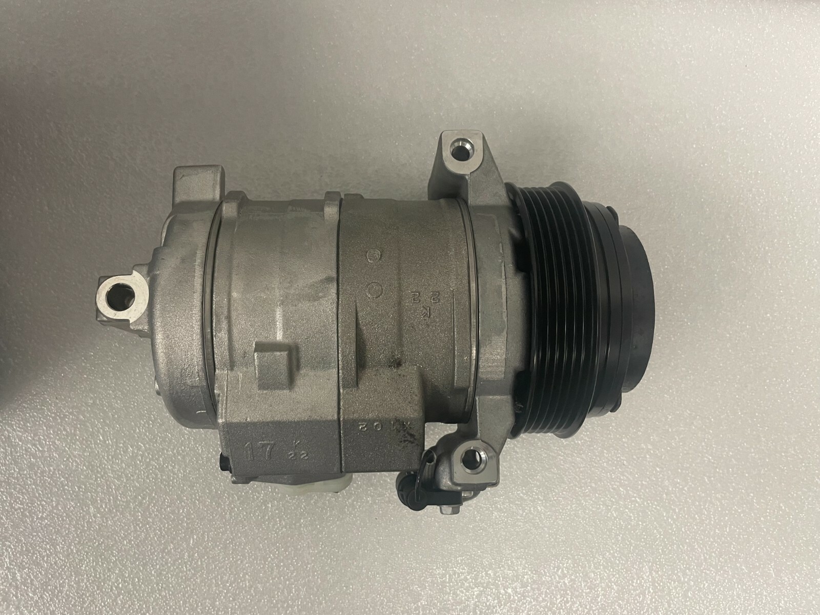 Mercedes Sprinter 2500 DENSO A/C Compressor and Clutch 471-1435 ...