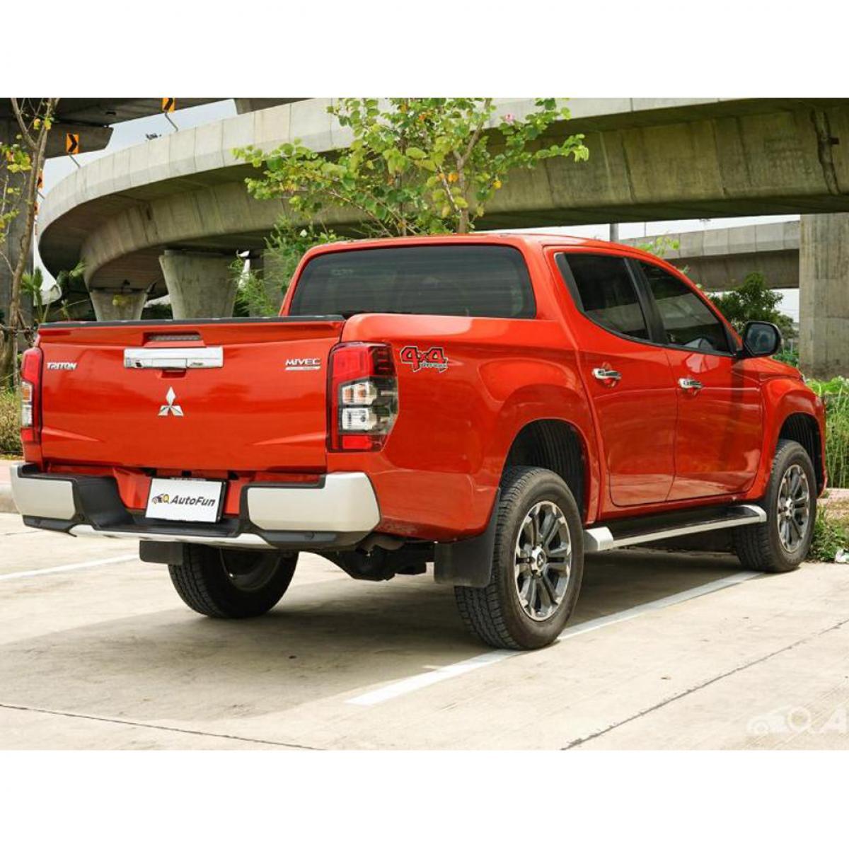 Genuine Rear LR Mud Flap Splash Guard For Mitsubishi Triton L200 4x4 ...