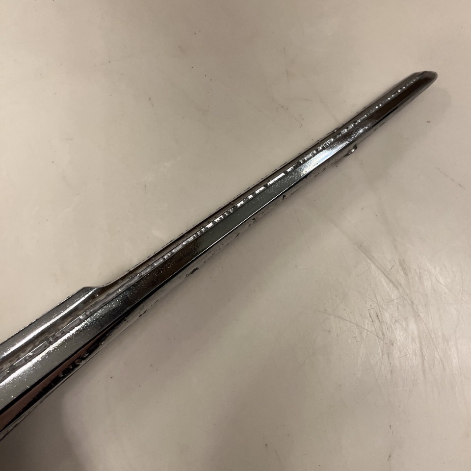 1951 Pontiac Chieftain Hood Emblem Ornament Chrome 514870 | eBay