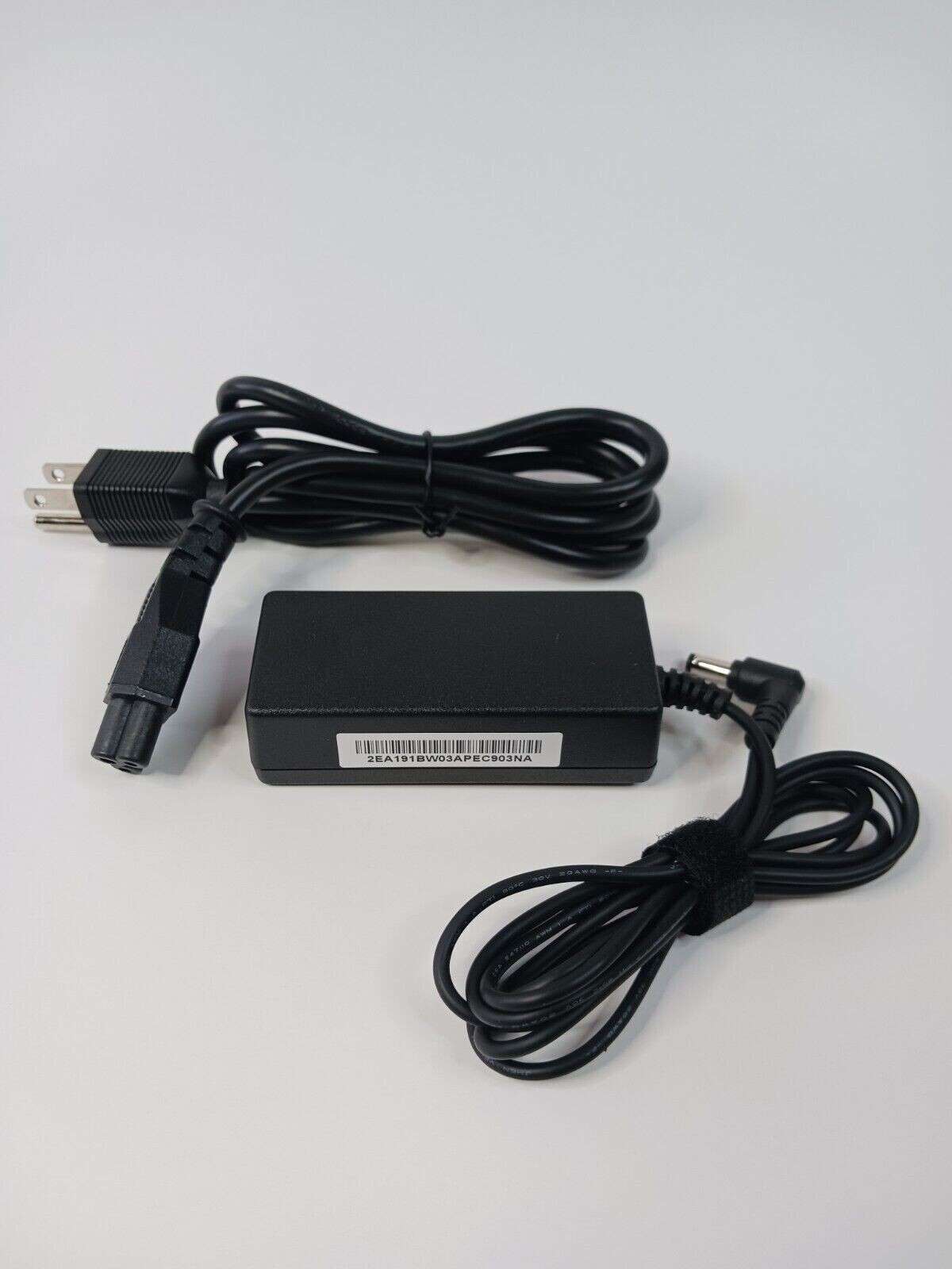 Hipro 19V 1.58A 30W AC Adapter HP-A0301R3 HP-A0301R3 | eBay